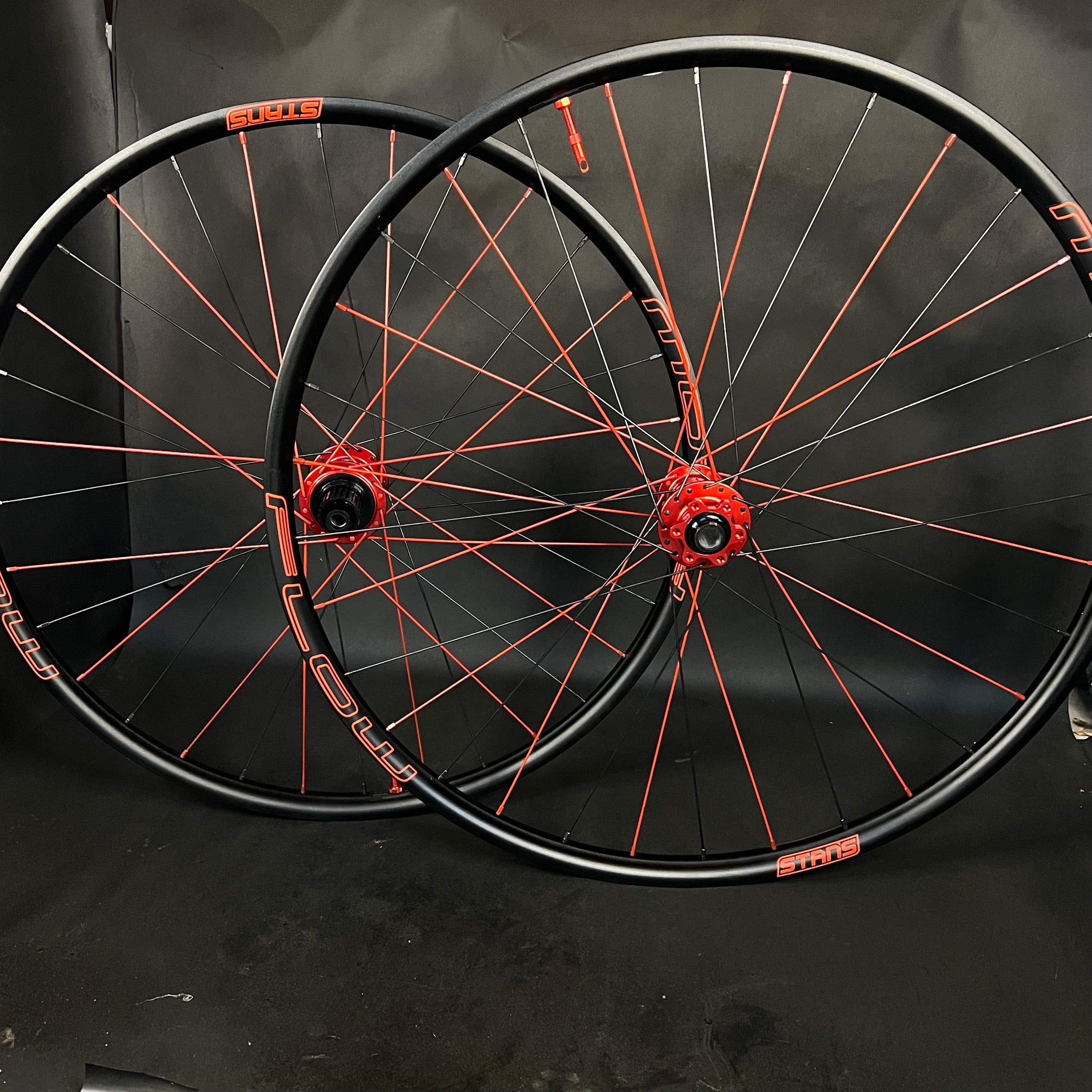 Custom MTB Wheel Builder