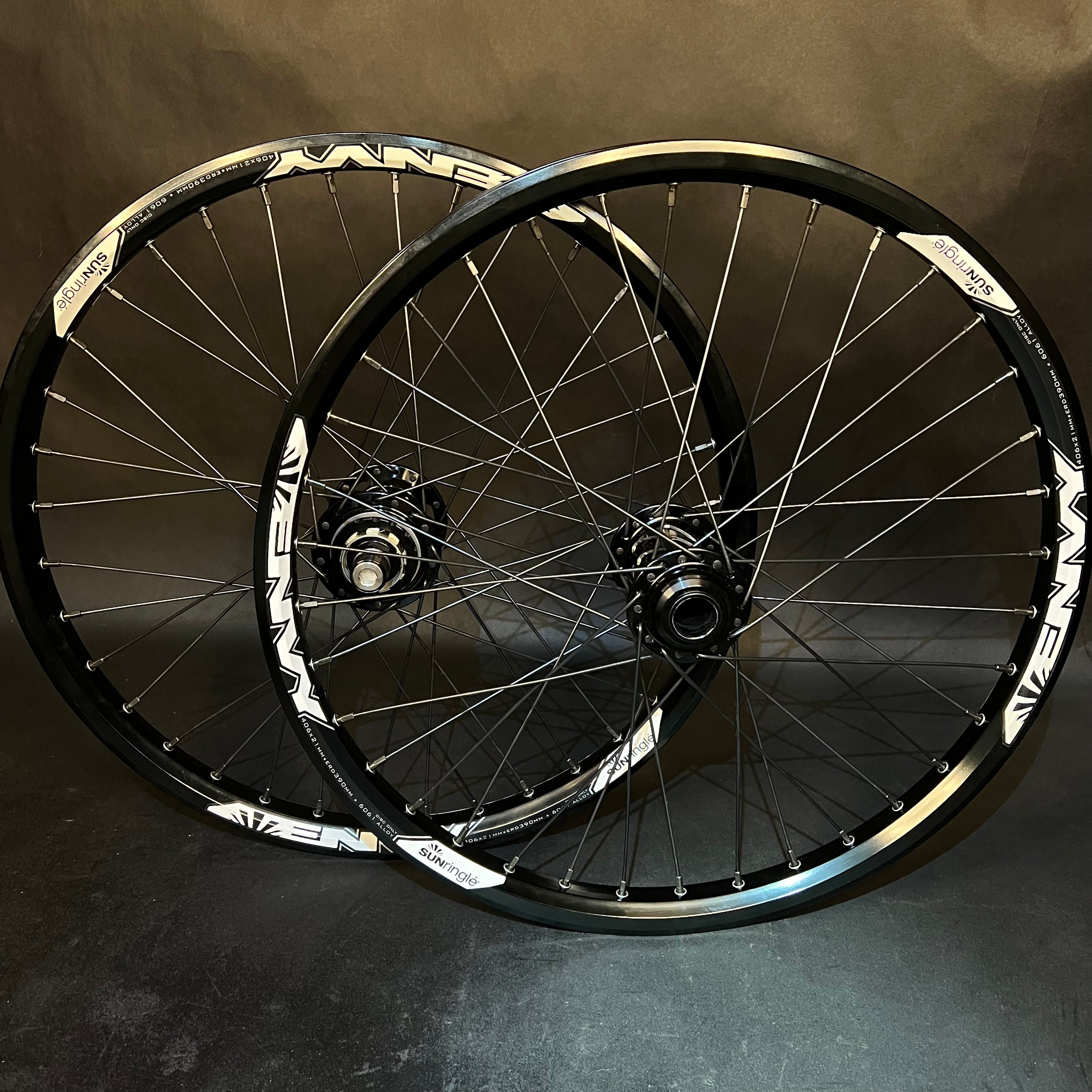 Custom MTB Wheel Builder